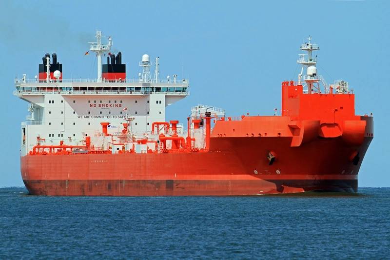 Offshore Oil Needs More Shuttle Tankers As Volume Set To Rise by 35% ...